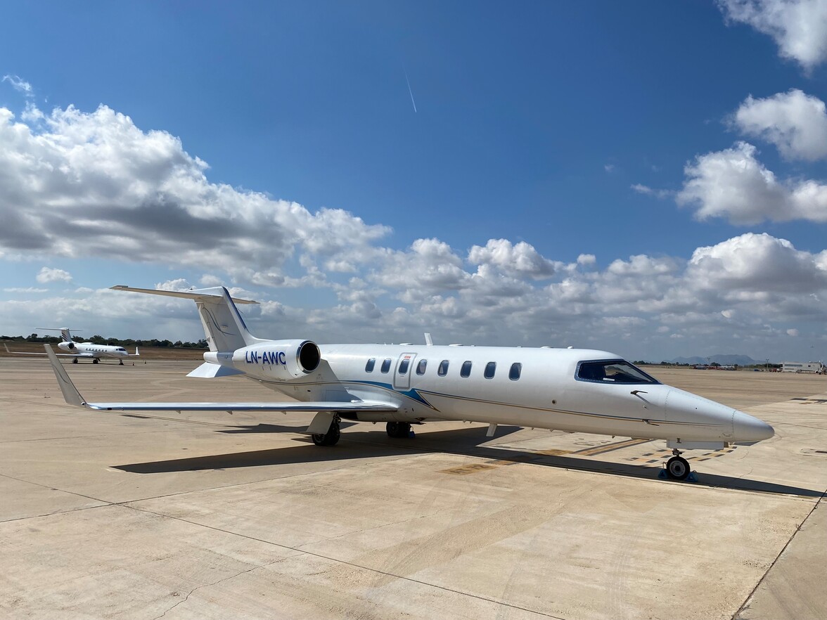 Buy 1999 Bombardier Learjet 45 at AIR.ONE marketplace